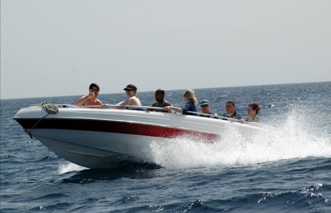 private speedboat at Sharm El Sheikh - Farsha Tours